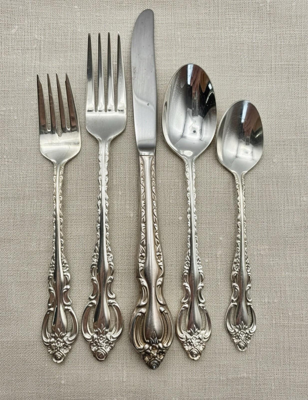 74 Pcs Countess International Silver 1969 Silverplate Flatware Set Clo ...